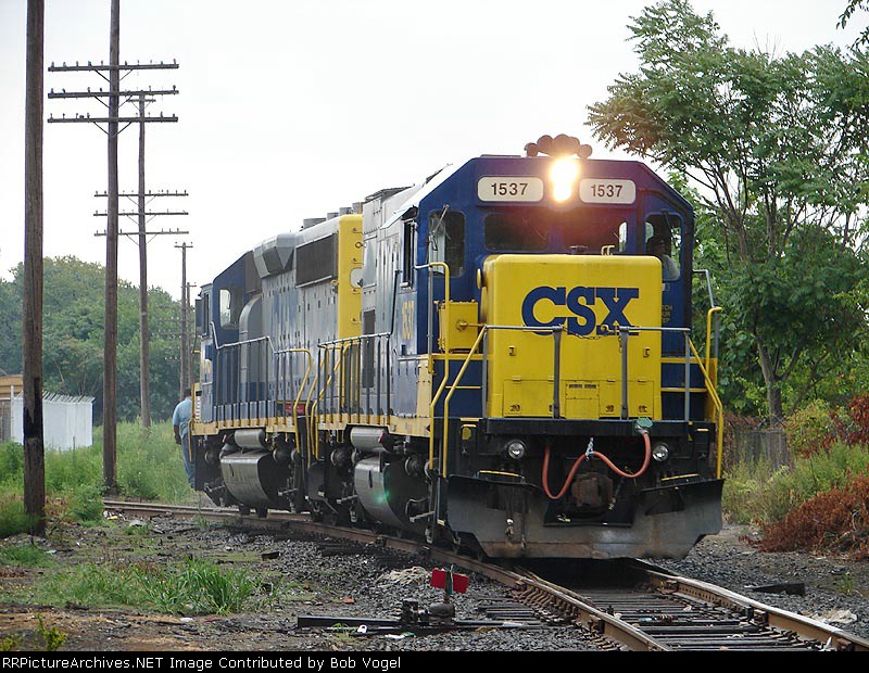 CSX 1537